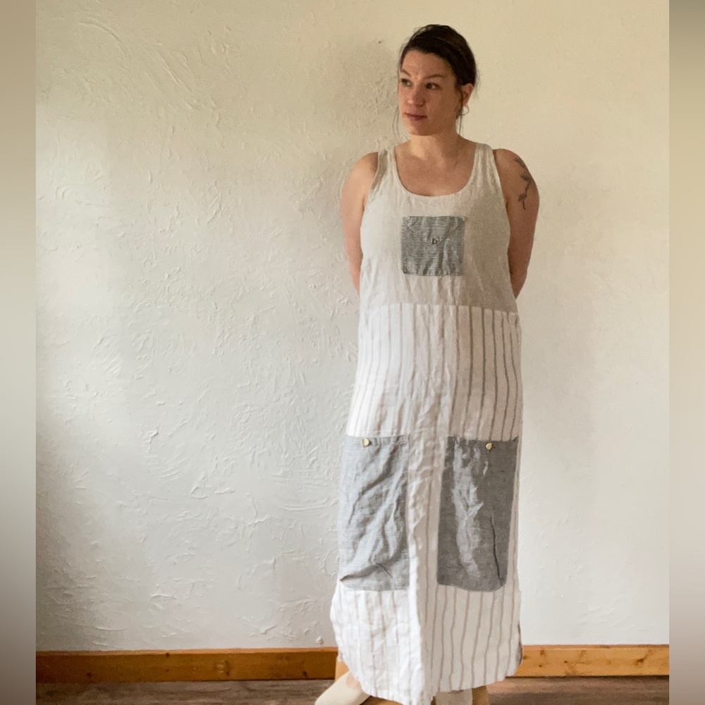 Somewhat Funky By Liz & Jane Racerback Linen Maxi Dre… - Gem